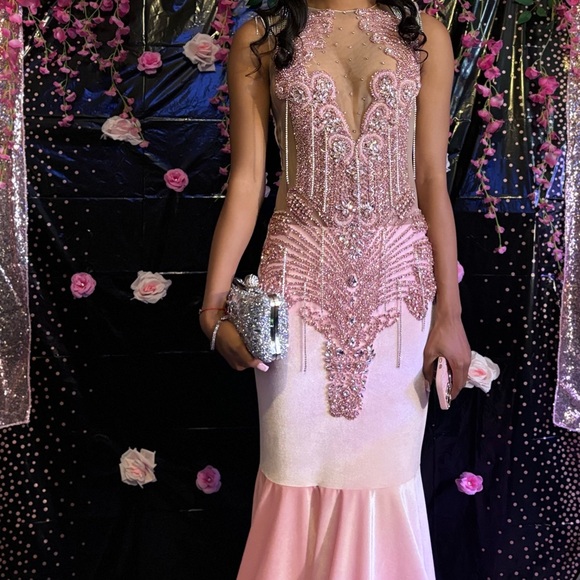 Dresses | Selling My Prom Dress | Poshmark